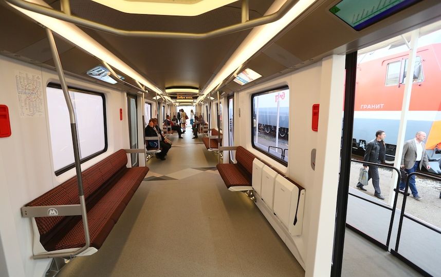 В Москве презентовали новую модель поезда метро. Новости - Москва. Metro